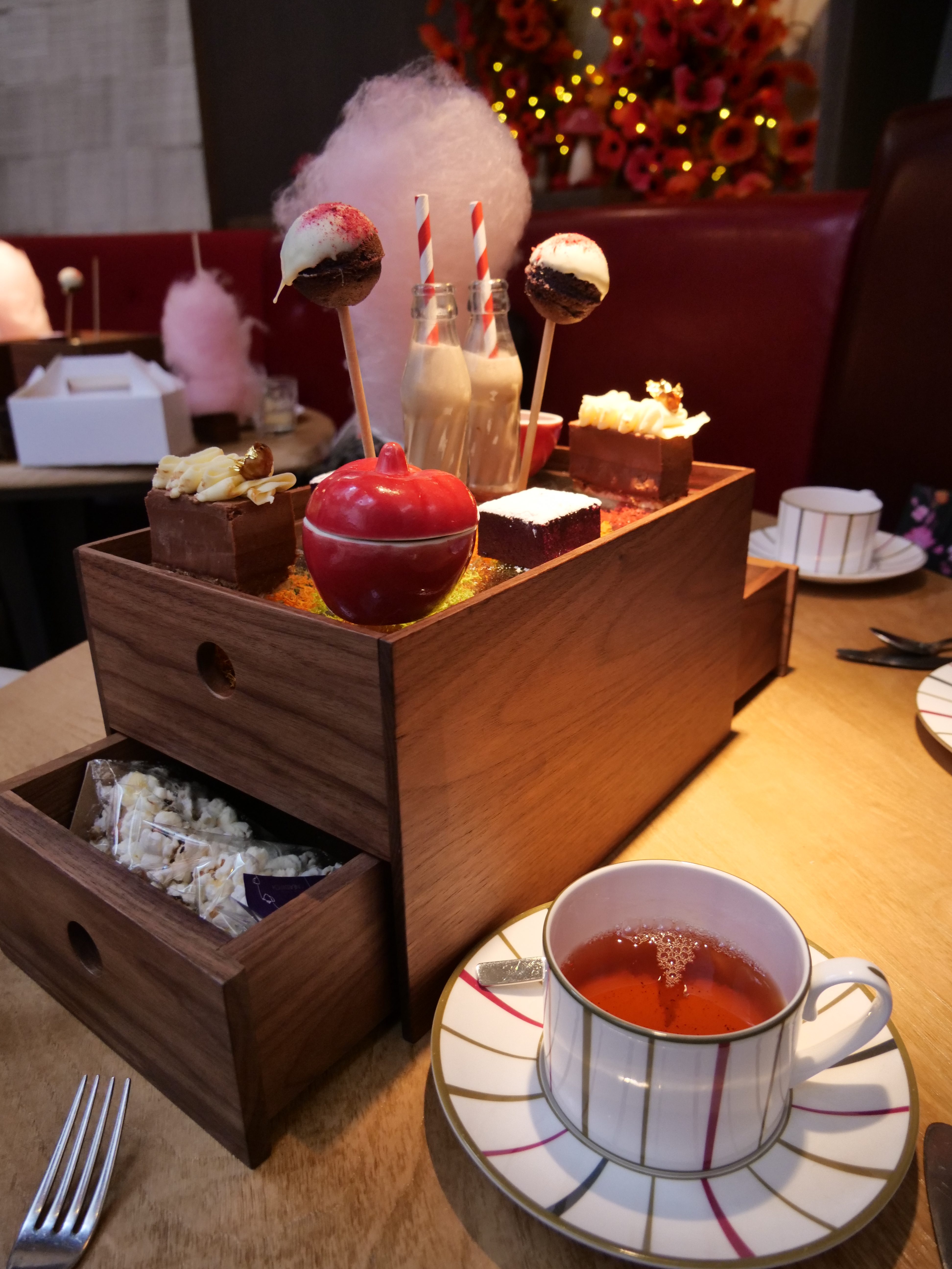 Charlie & The Chocolate Factory afternoon tea - 2022 Review - One Aldw.