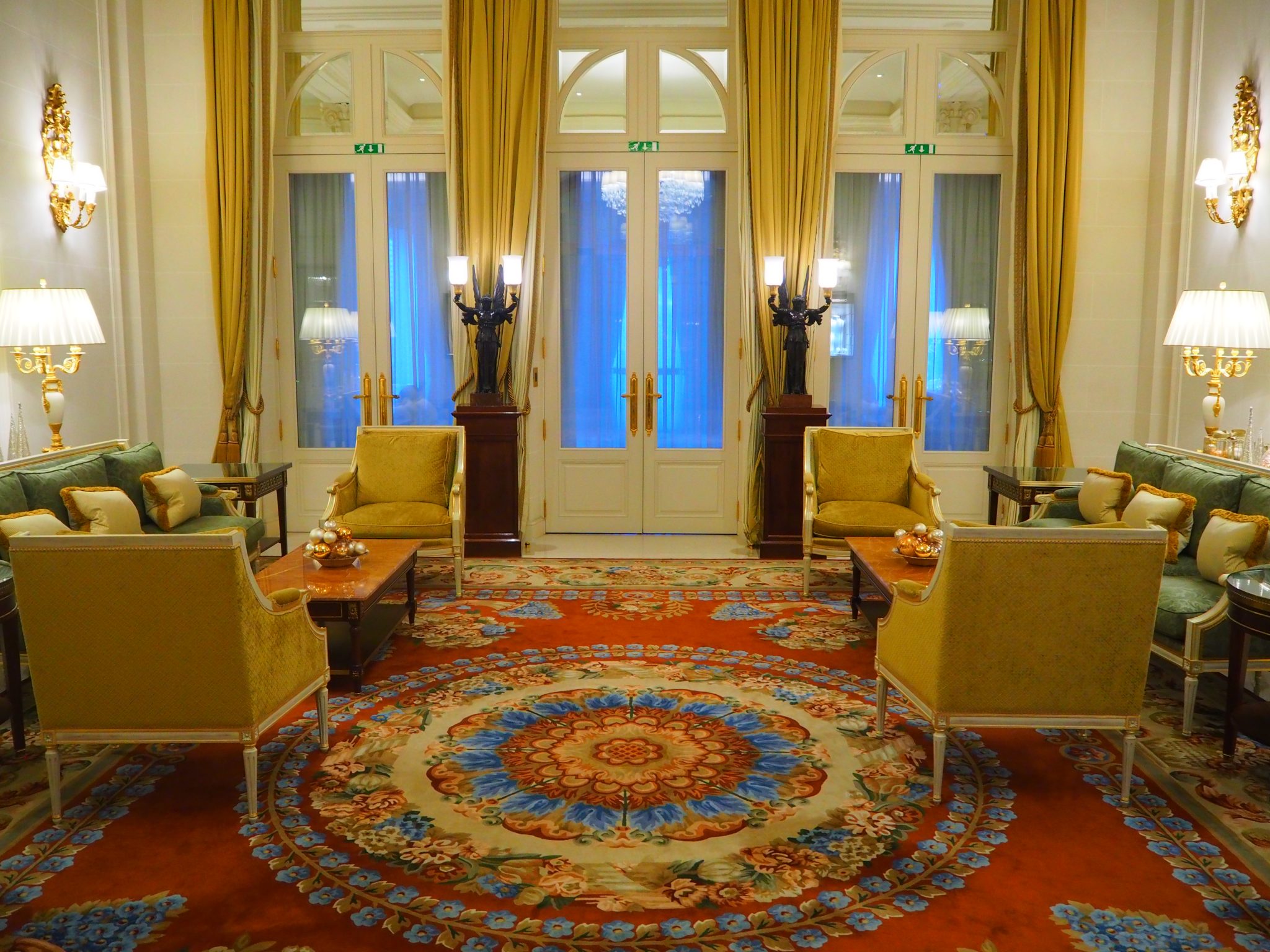 French Afternoon Tea at The Ritz Paris - Review (English/Anglais)