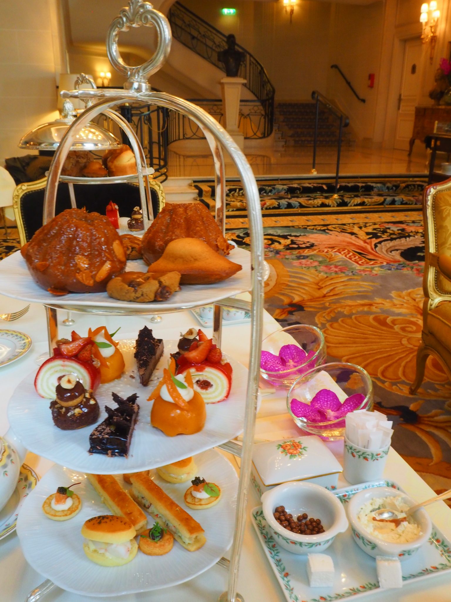 Tea Time de l'Hôtel Four Seasons George V Paris – Avis 2020