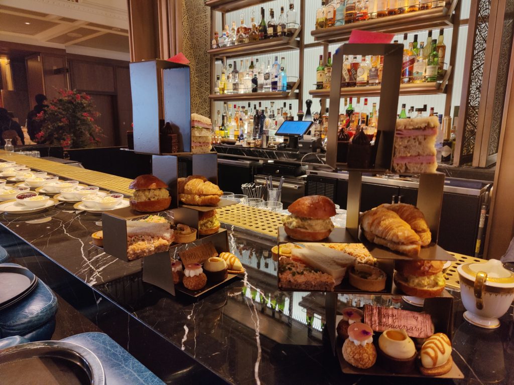 Afternoon Tea at the Fairmont Royal York Toronto – Review